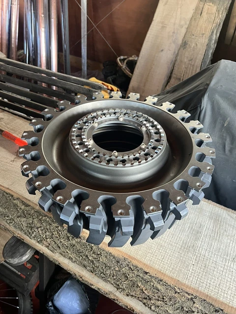 ROLLS ROYCE BR710 Engine Centre Hub £5,000.00 - PicClick UK