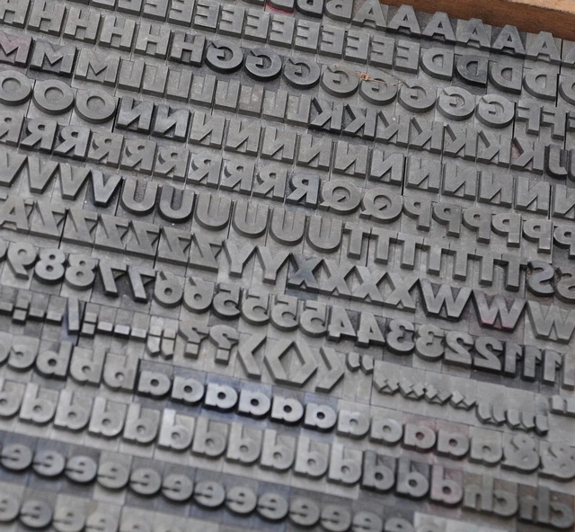 POLICE DE CARACTÈRES plomb lettres typographie imprimerie tampon sans ...