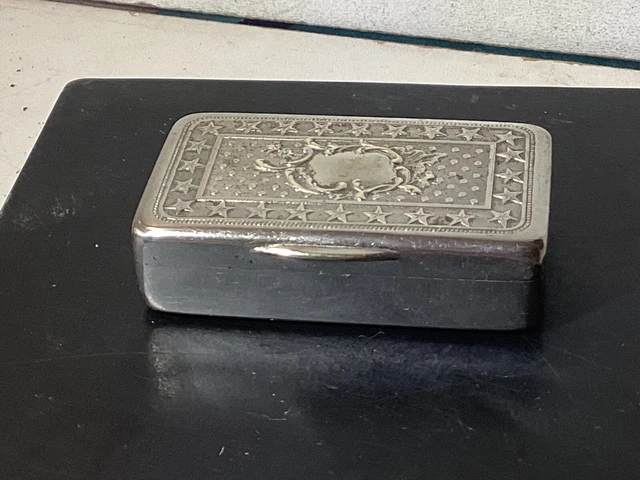 ANCIENNE PETITE BOÎTE en Argent Ou Métal Argenté EUR 22,00 - PicClick FR