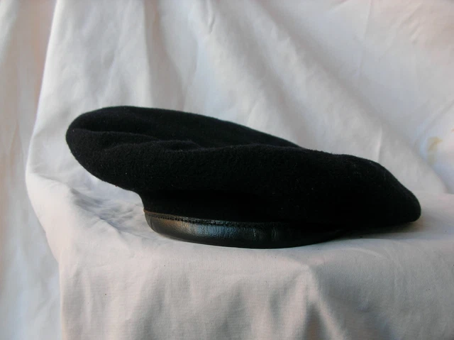 WW2/POSTWAR FRANCE BERET Militaire Francais Noir " Oloron " T56 Insigne Tankiste EUR 26,00 ...