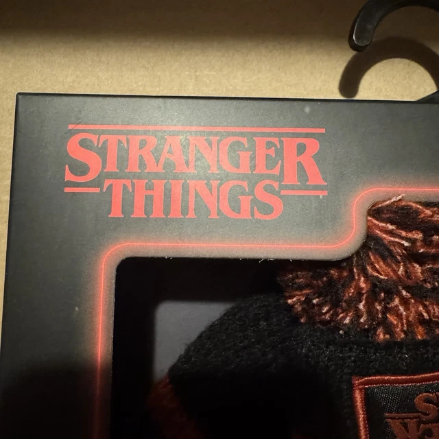 STRANGER THINGS SKINNY Dip 8+ Beanie and Glove Set Brand New £17.22 ...