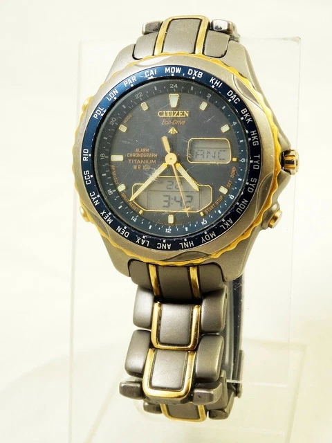 MONTRE HOMME CITIZEN Eco-Drive Titanium Chronographe World Time C605 ...