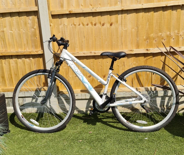 APOLLO WHITE SPRINTER Ladies Mountain Bike in good condition - 16 ...