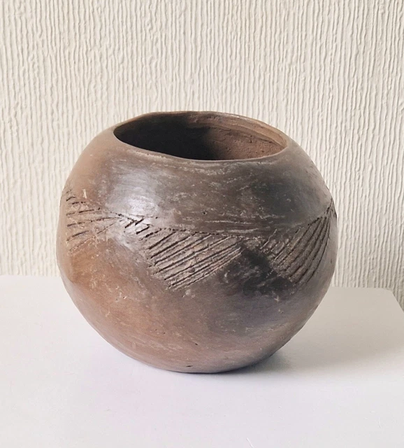 ANTIQUE NORTH NGUNI Light Clay Zulu South African Ukhamba Geometric ...