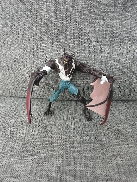 BATMAN MAN-BAT 8& ACTION FIGURE 1997 DC COMICS legends of the dark ...