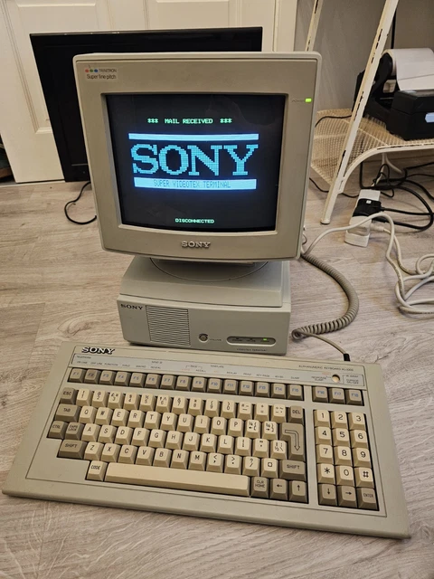 SONY TRINITRON KTM-1000UB Color CRT Monitor + Sony KTD-1000UB Videotex ...