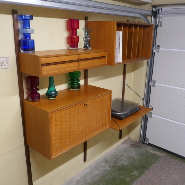 MID CENTURY DANISH 1960s Cado PS Royal Modular Teak Wall System by Poul ...