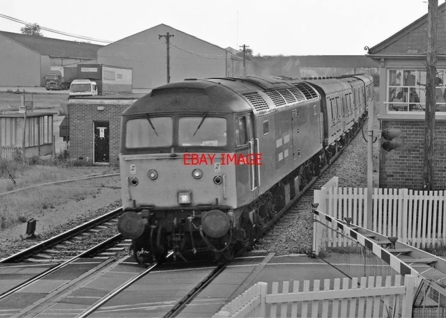 PHOTO CLASS 47 Loco Passing Colthrop Signal Box And Level Crossing £1. ...