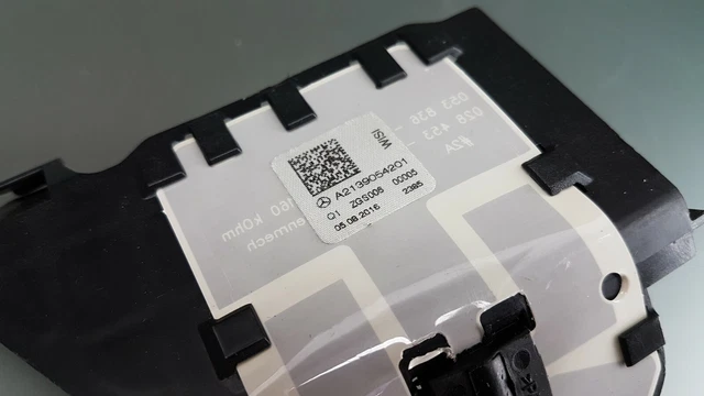 ORIGINAL MERCEDES W213 E-Klasse Außenspiegel Telefon Antenne Rechts ...