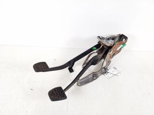 2006 PÉDALE DE Frein Toyota Aygo 47101-0H010 55106-0H011 31301-0H020 ...