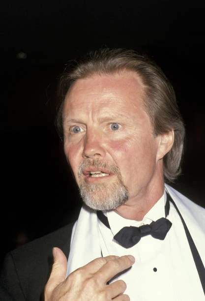 JON VOIGHT AT Benefit to Honor Menachem Golan at Beverly Hilt- 1992 Old ...