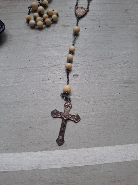 ANCIEN CHAPELET ET son étui EUR 10,00 - PicClick FR