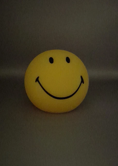 MR MARIA SMILEY Night Light Lamp 11cm Tall x 12cm Wide LED £10.80 ...
