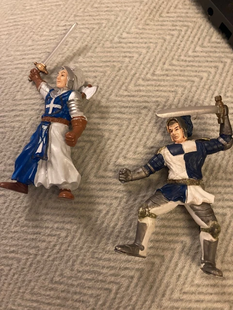 EARLY LEARNING CENTRE ELC 2 knights figures castle of doom medieval ...