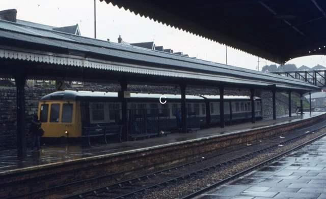 35MM SLIDE BRITISH Railway Br Diesel Class Dmu - Class 118 P571 At ...
