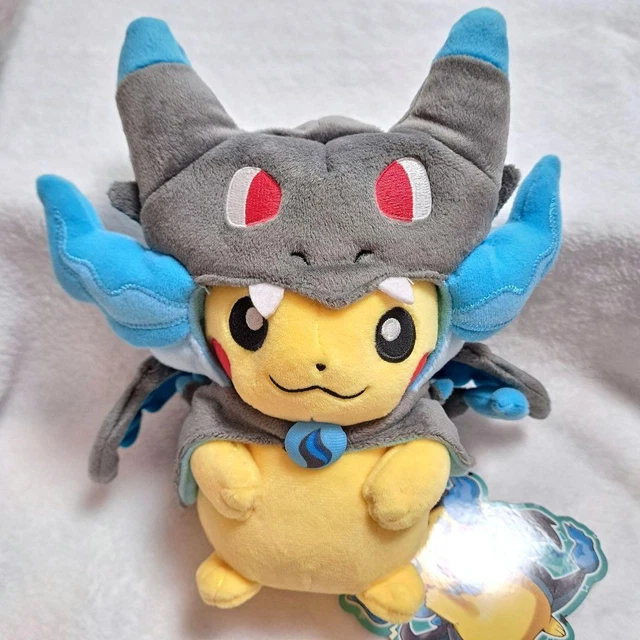 POKEMON CENTER PLUSH Pikachu Wearing Mega Charizard X Poncho EUR 182,81 ...