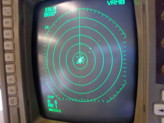 RAYTHEON R40X RASTER Scan CRT DISPLAY (M92538) f/ 4Kw Dome M89950 ...