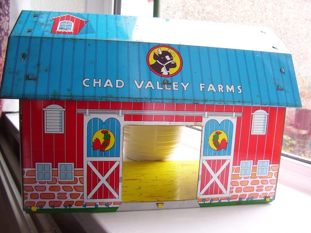 VINTAGE TIN PLATE Chad Valley Lithographed farm building (barn) £10.00 ...