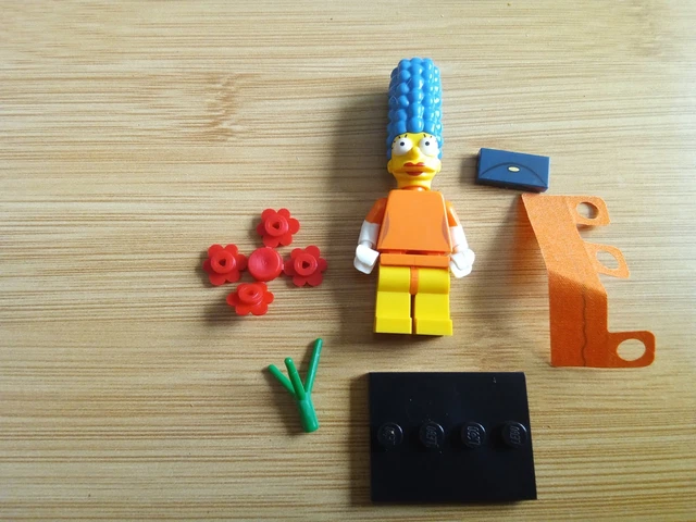 LEGO MARGE DATE NIGHT Simpsons Minifigure Series 2 71009 £6.99 ...