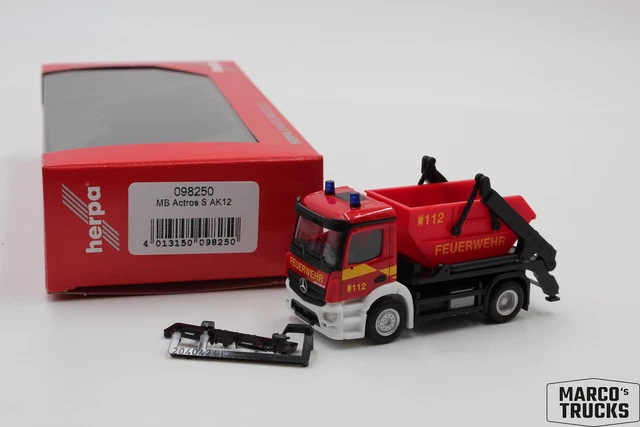 HERPA MERCEDES ACTROS S Absetzkipper AK12 "Feuerwehr" 098250 1:87 ...