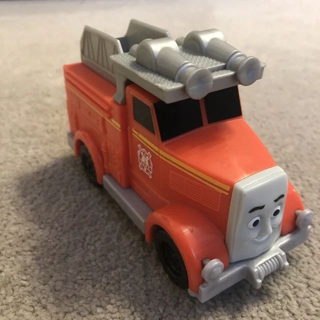 THOMAS THE TANK Engine Push Along Flynn Tallking Fire Engine By Mattel ...