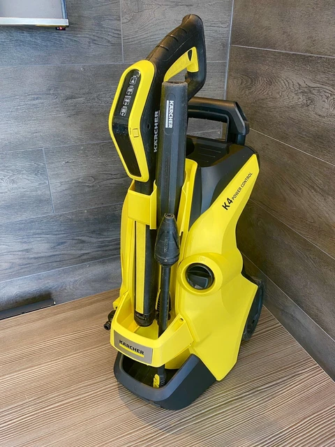 KÄRCHER K4 POWER control pressure washer With Dirt Blaster. Very Good ...