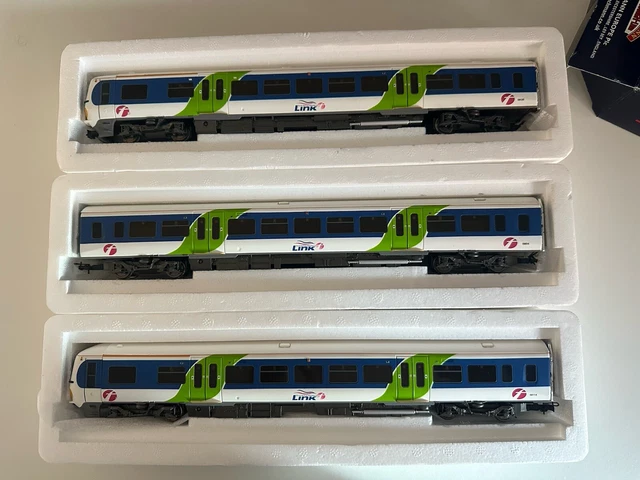 BACHMANN 00 GAUGE - 31-027 - Class 166 3 Car Dmu First Great Western £ ...