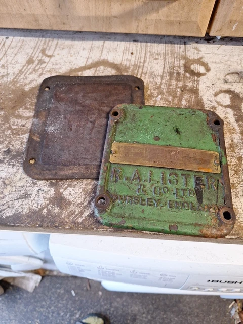VINTAGE R.A.LISTER DURSLEY Stationary Engine Cover Nameplate Sign Cast ...
