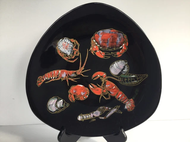 ASSIETTE LONGWY, MODÈLE Crustacés, signé Louis Valenti, bon état ...