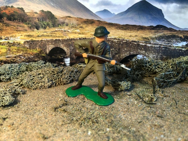 MARX RECASTS WW2 French infantry figure 1 1:32 painted £5.00 - PicClick UK