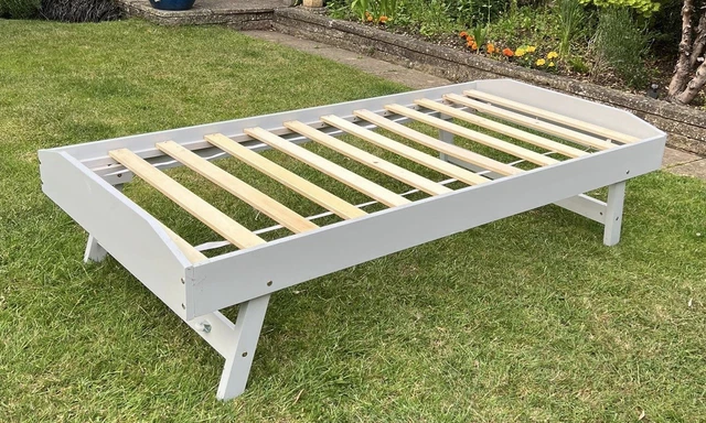 OCCASIONAL SPARE SINGLE Bed Frame That Slides Under Standard Single Bed ...