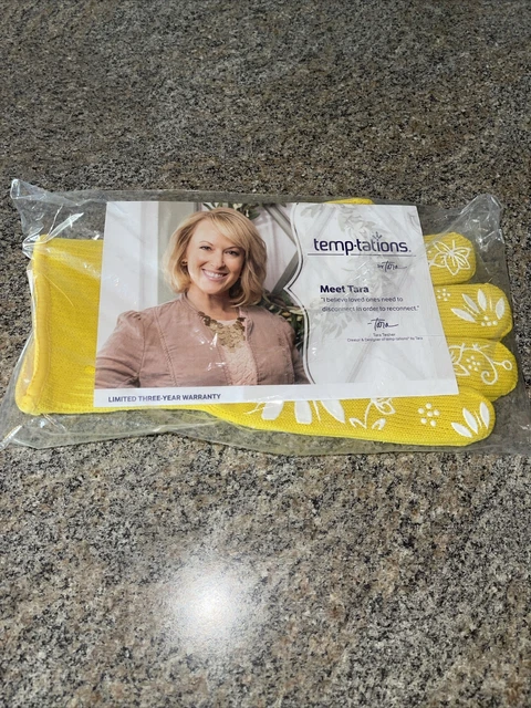 TEMPTATIONS OVEN MITTS / Gloves. Yellow Flowrers Spring $15.00 - PicClick