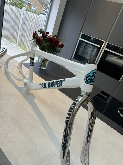 1984 PK RIPPER WHITE Frame &ORIGINAL Chrome Landing Gear Unstamped ...