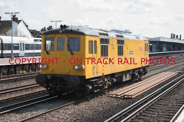 UK RAILWAY PHOTOGRAPH Of Class 73 Locomotive 73952. Rm73-589 £1.70 ...