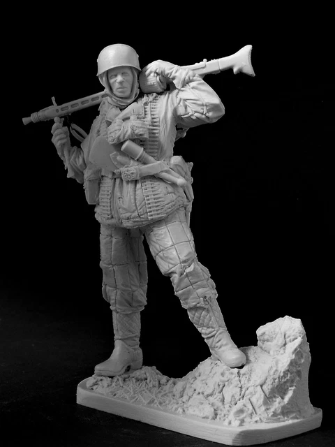 AC MODELS GERMAN Paratrooper + MG42 Russia WW2 120mm Unpainted resin ...