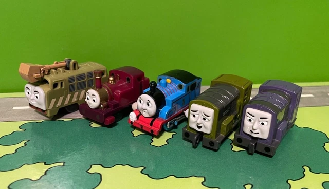 THOMAS & FRIENDS Capsule Plarail Diesel10 Lady Splatter Dodge Magic ...