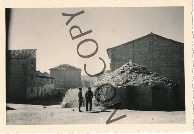 FOTO LEGION CONDOR Spain Soldaten im Gespräch #X2 EUR 34,90 - PicClick DE