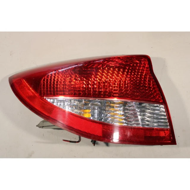 FEU ARRIÈRE GAUCHE KIA Rio Fastback ( Dc Câble EUR 135,41 - PicClick FR