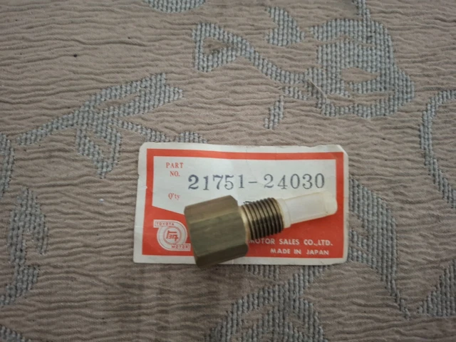 NOS TOYOTA トヨタ Fuel Filter Nipple 2K 3K Publica Kp30 Corolla Ke20 Ke25 ...