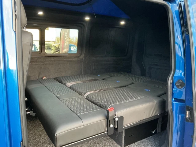 2021 VOLKSWAGEN TRANSPORTER SPORTLINE EDITION R CAMPER PANEL VAN Diesel ...