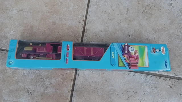THOMAS TRACKMASTER LADY train with original trucks (batt op'd) BOXED ...
