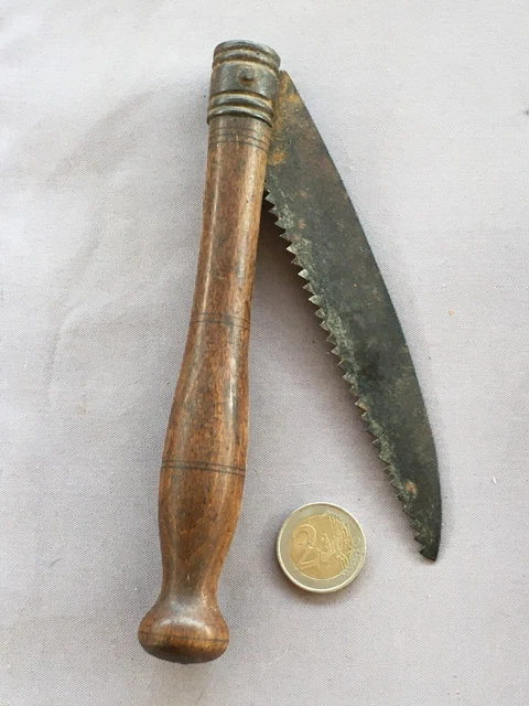 OUTIL ANCIEN, PETITE scie pliante de jardinier EUR 8,00 - PicClick FR
