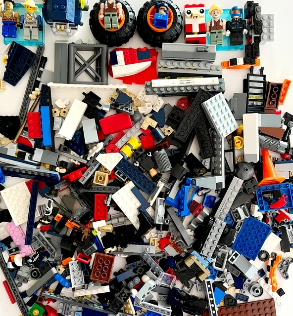 LEGO MIXED LOT Batman Jurassic World Over 300 Pcs Plus Greenbrier Mini ...