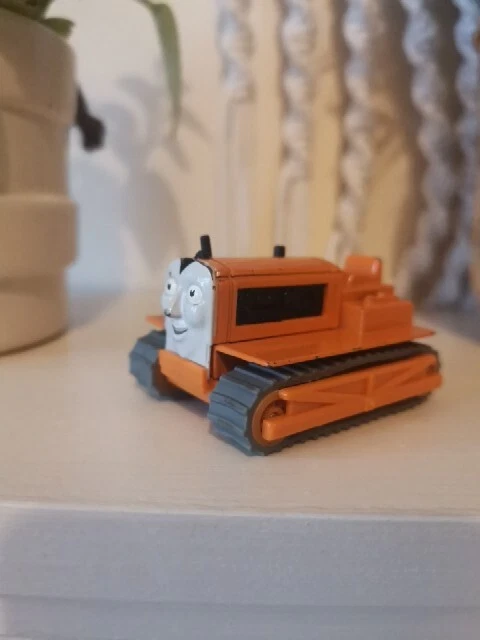 TERENCE THE TRACTOR ERTL Thomas The Tank Engine & Friends Die Cast 1992 ...