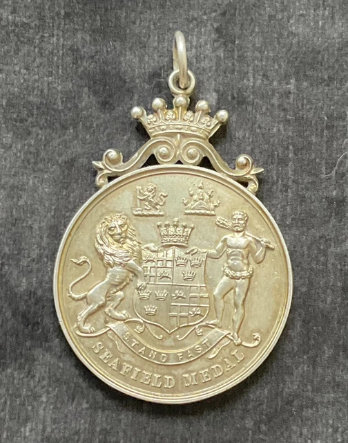 SILVER SEAFIELD DUX Medal - Alexander Findlater, Fordyce Academy 1913 £ ...