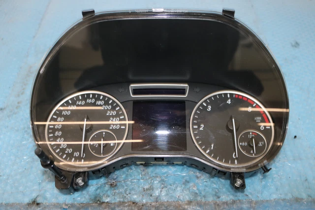 MERCEDES W246 B200 CDI Compteur Kombiinstrumenten Combinations D ...