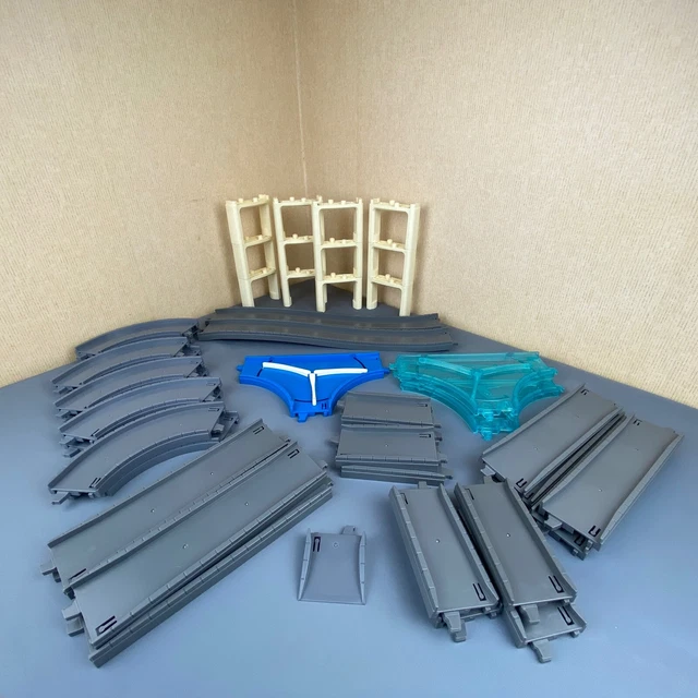 THOMAS THE TANK Engine TOMY Trackmaster Grey Road Sections Select from ...