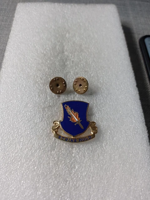 US ARMY CREST 504th PARATROOPER INFANTRY REGIMENT 82ND AD Original £15. ...