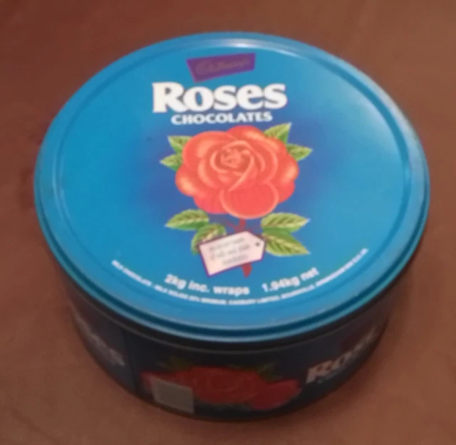 EMPTY TIN. 1993 Cadbury Roses. Rose Pattern. 2kg. £12.99 - PicClick UK