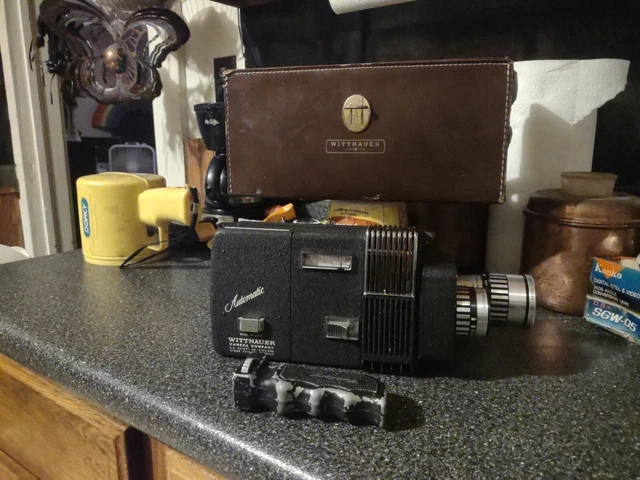 VINTAGE WITTNAUER AUTOMATIC Cine-twin Zoom 800 8mm Camera Projector £22 ...